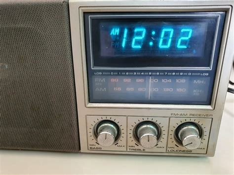 Vintage General Electric Alarm Clock Radio Model 7 4691a Audio
