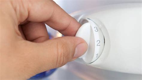 Ubicación del termostato de la nevera Encuentra dónde regular la temperatura ASISTENCIATECNICASAT