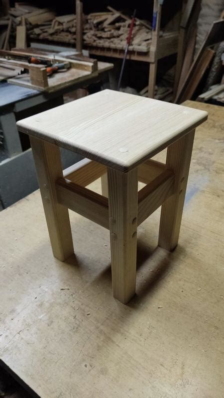 Табурет невеликий — ціна 600 грн у каталозі Стільці Купити товари для дому та побуту за