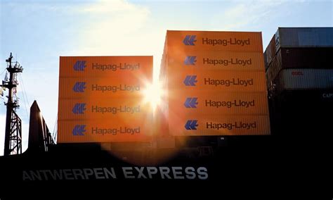 Hapag To Equip All Containers With Real Time Tracking Devices