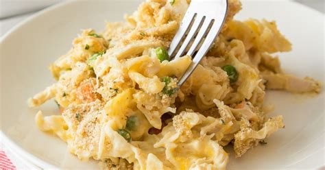 Easy Chicken Noodle Casserole I Wash You Dry