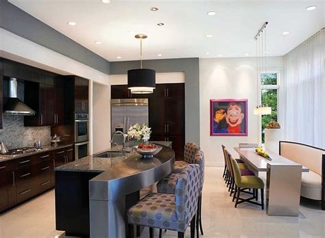 How To Pull Off Two Toned Walls