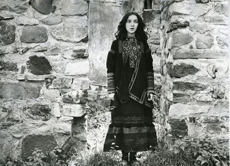 ეკა ვიბლიანი Eka Vibliani Traditional Outfits Fashion Georgia