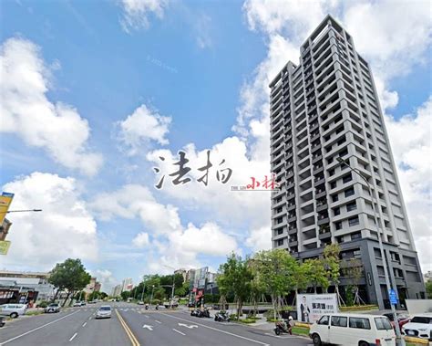 【高雄楠梓】藍田路｜遠見心悅．高樓層視野戶雙平面車位 小林法拍