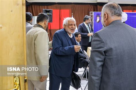 همشهری آنلاین خوش و بش بادامچیان و متکی در یک مراسم رسمی تصاویر