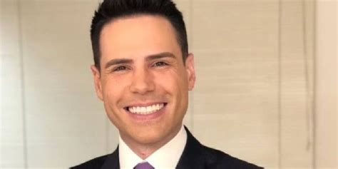 Luiz Bacci Da Record Tv é Dono De Restaurante E Você Não Sabia