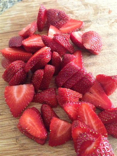 Happy Life Healthy Life Organic Strawberry Gummy Bears
