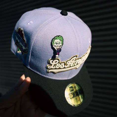 The Gotham Pack Pin Joker Fitted Fire