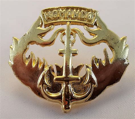 Indonesia Tni Army Military Kopassus Komando Special Forces Command Pin