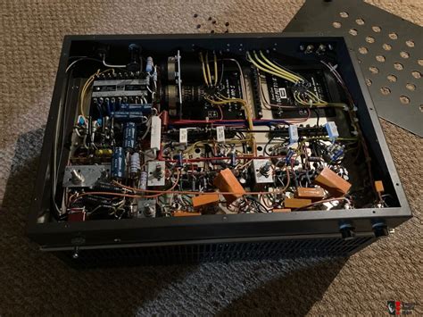Professionally Made High End Power Amplifier With KT 88 Tubes All