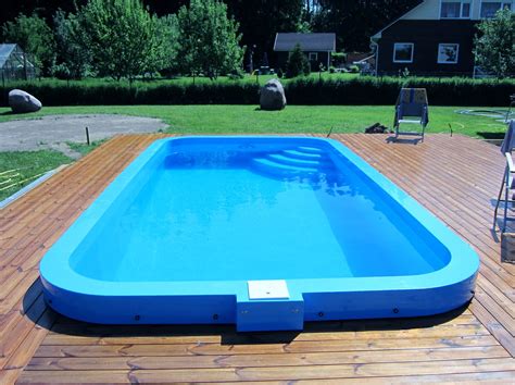 Бассейны из полипропилена в Волгограде Пластиковый бассейн под ключ в Волгограде