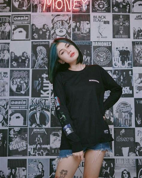 Pin Oleh Cukcuk Di Wantowanita Bertato Wanita Bertato Wajah Gadis