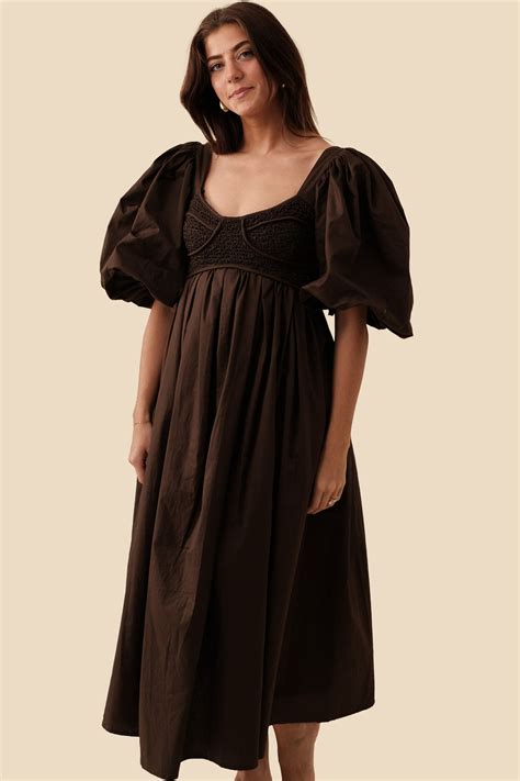 Sofie The Label Momni Boutique