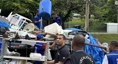 Prefeitura Desmonta Acampamento De Apoiadores De Bolsonaro Em Frente Ao