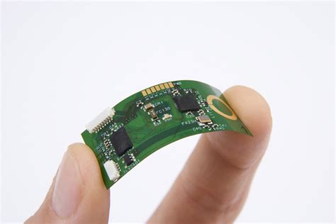 Ultra Thin Chip Enables Wireless Monitoring For Wearable Electronics