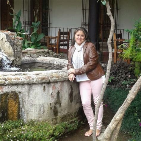 Ingrid Estrada Youtube