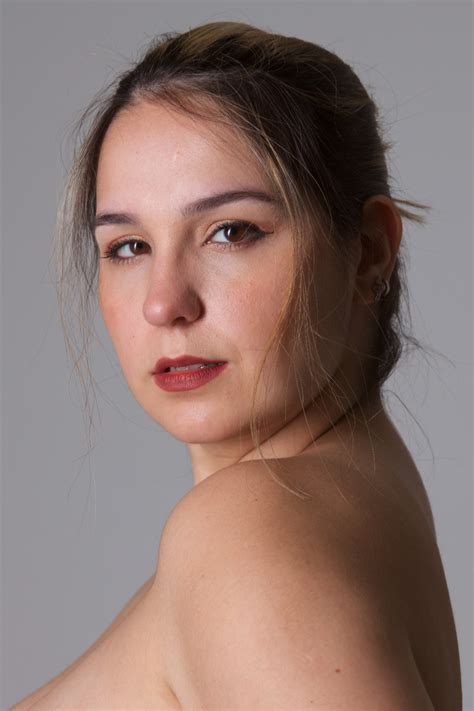 Sara Pereiro Model Folio