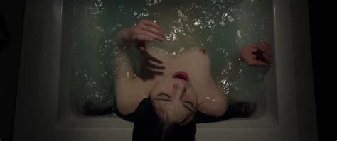 Nude Video Celebs India Eisley Nude Look Away