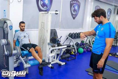 جيسوس يفرض مناورة كروية للاعبي الهلال والبريك يتواجد في العيادة صحيفة