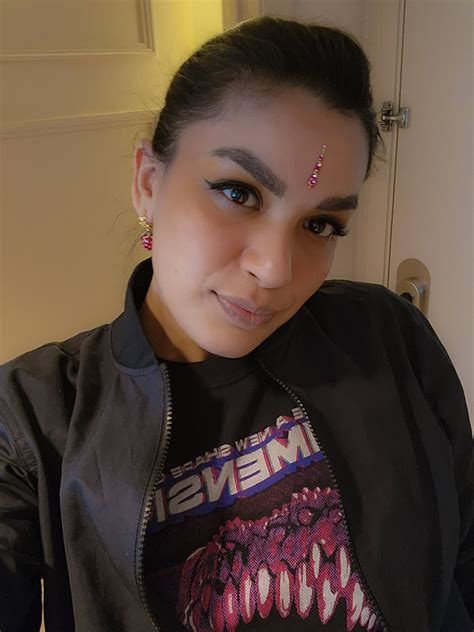 Thatbronzegirl Pax East 👍🏽 On Twitter On Saturdays We Wear Mimics