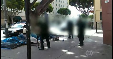 Jornal Hoje Vídeo Mostra Momento Em Que Policiais Matam Homem Nos Eua