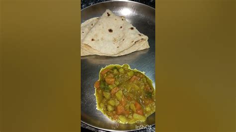 রাতের বৃষ্টিতে যদি পায় এত সুন্দর গরম গরম খাবার 😋🍗কার না ভালো লাগে বলো