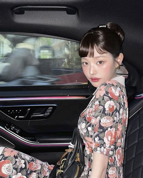꽃 그리고 장원영 로마의 휴일 비주얼 소셜in