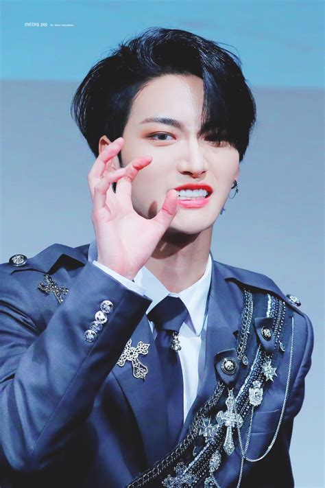 Melting Pop💙 On Twitter 191116 삼성 크앙🐱🐰 Ateez 에이티즈 성화 박성화
