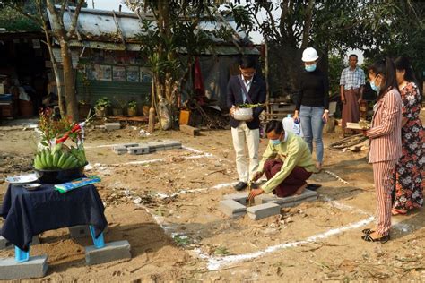 မိုင်းဆတ်မြို့၌ ခရိုင်ပတ်ဝန်းကျင်ထိန်းသိမ်းရေးရုံး ဆောက်လုပ်မည့် မြေနေရာအား ပန္နက်တင်မင်္ဂလာ အခမ