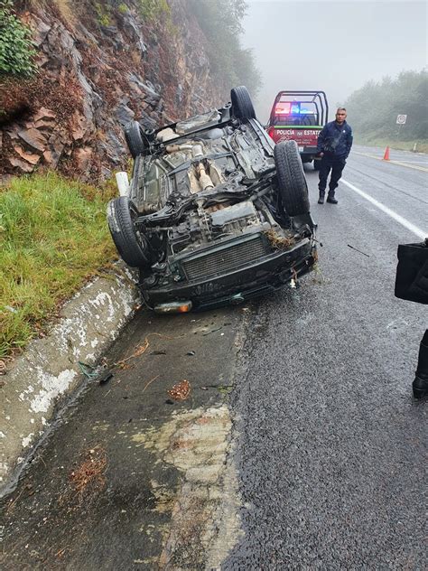 Noticias Teziutlan Informa Volcadura En La Pista TeziutlÁn Virreyes