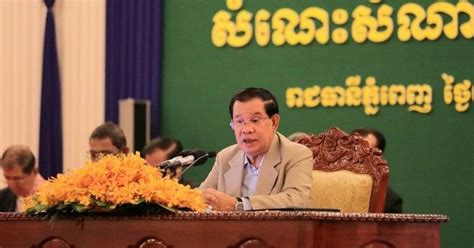 សម្តេចតេជោ ហ៊ុន សែន ជំរុញឱ្យអាចារ្យ អាចារិនី ព្រះសង្ឃជួយផ្សព្វផ្សាយឲ្យពលរដ្ឋប្រព្រឹត្តអំពើល្អ