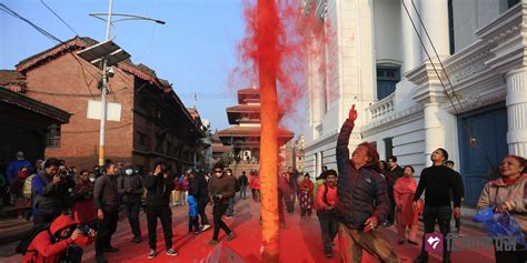 सुरु भयो फागु तस्बिरहरू Himal Press