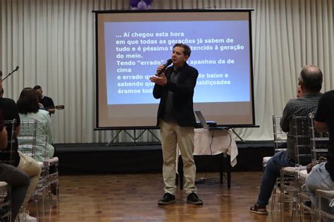 Tvgc Sérgio Ribeiro Lança Livro Autoral Criando Pais Assertivostvgc