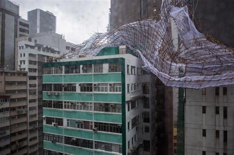 Hong Kong Dilanda Taufan Nida Foto MStar