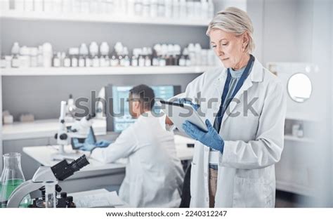 imágenes fotos de stock objetos en D y vectores sobre Solutions pharma Shutterstock