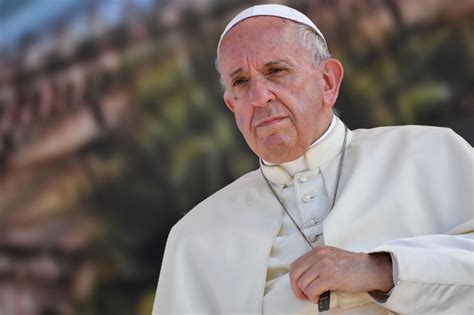 Papiez Franciszek zmienił tekst modlitwy Ojcze Nasz Magna Polonia
