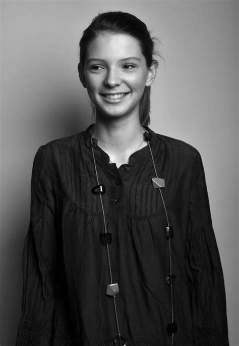 Жозефин Джепи смотреть онлайн фильмы с актером актрисой в хорошем Hd