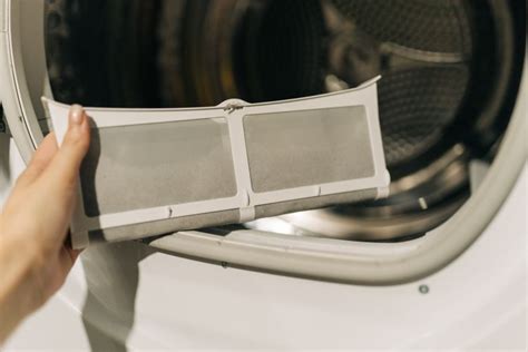 How To Properly Clean A Dryer Lint Trap