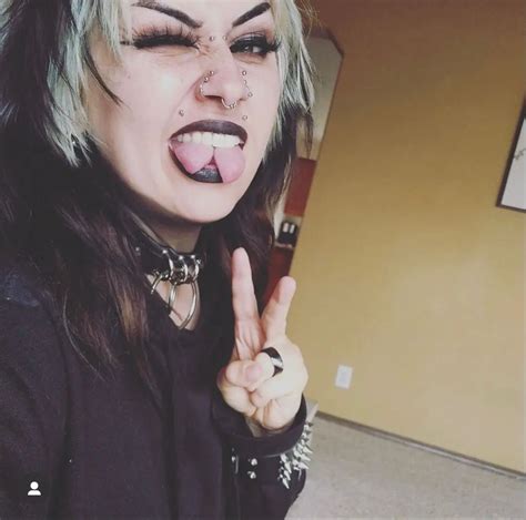 Split Tongue Grunge Looks Body Mods How To Draw Eyebrows Super Short Hair