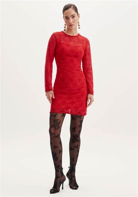Vestido Curto Justo Rendado Lança Perfume