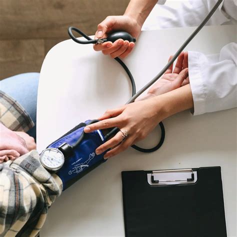 What Is An Aneroid Sphygmomanometer Bv Medical