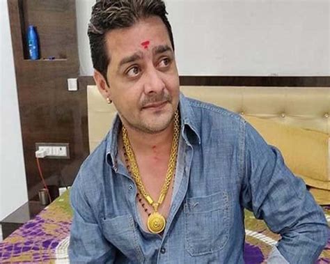 Bigg Boss 13 Hindustani Bhaus Wife Files Complaint