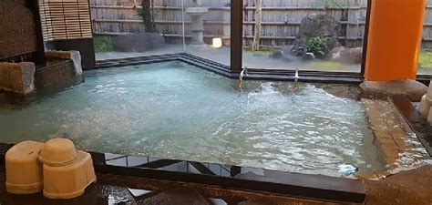 How To Fix Leaking Jacuzzi Jets In 10 Easy Steps 2025