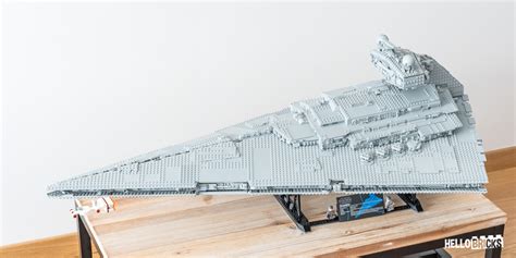 REVIEW LEGO Star Wars 75252 UCS Imperial Star Destroyer HelloBricks
