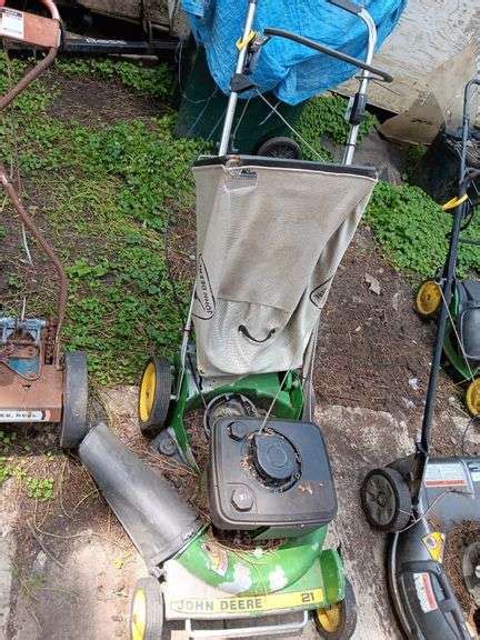 John Deere 21 Push Mower Hamilton Maring Auction Group