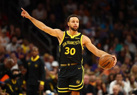 Best Stephen Curry Prop Bets Vs Sacramento Kings Tuesday November 28