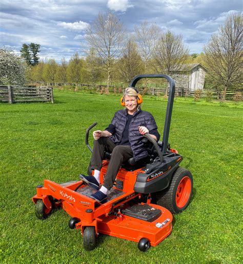 Kubota Riding Lawn Mowers Commercial And Zero Turn Mowers