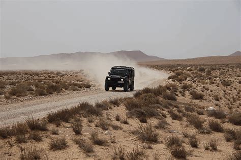 Rallye Raid Defender für Grand Erg – Land Rover Spezialist 4WARD4X4 ...