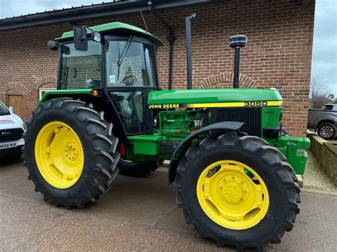 John Deere 3050 Technische Daten - Alle Spezifikationen auf einen Blick