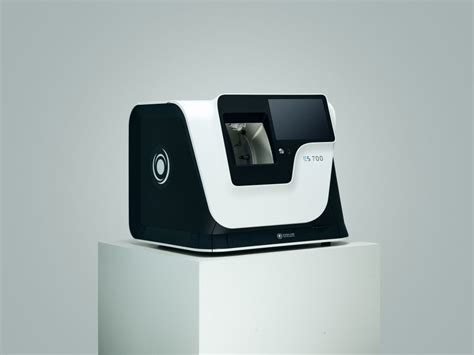 ES 700 - Essilor Instruments